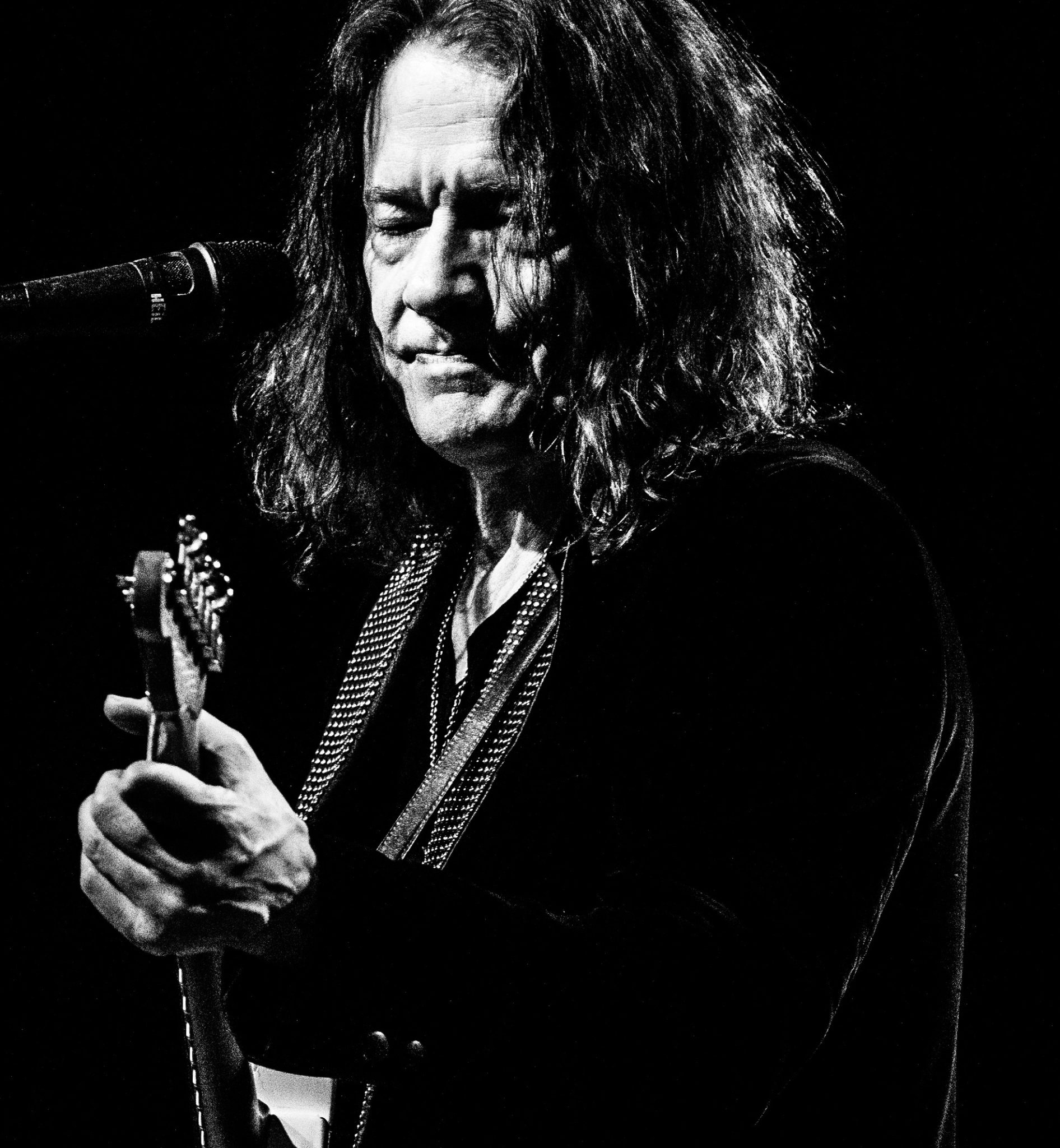 earMUSIC - news, artists & new releases ROBBEN FORD WILL RELEASE HIS ...